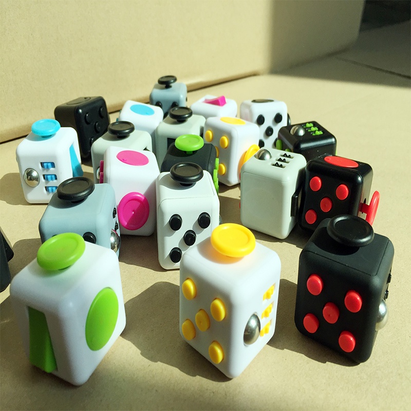 Mini Fidget Cube Toy Vinyl Biuro Zabawki Na Palec Wycisnąć Zabawę Anty ...